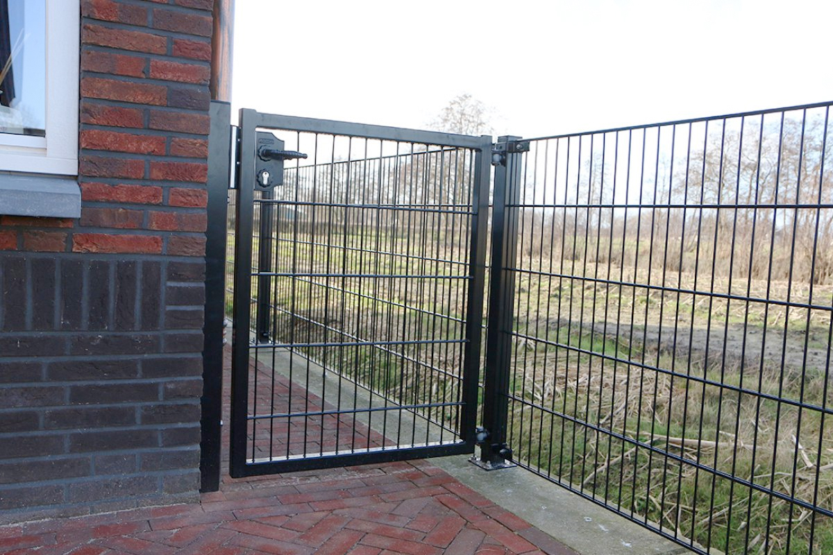 Wat is een DSM poort en waarom kiezen voor deze oplossing? - Tuinpoorten